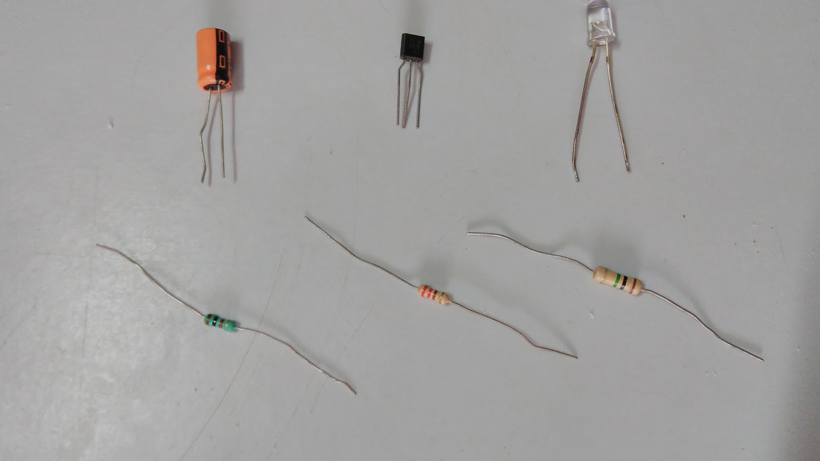 On Time Delay Timer By Using One Npn Transistor And Capacitor