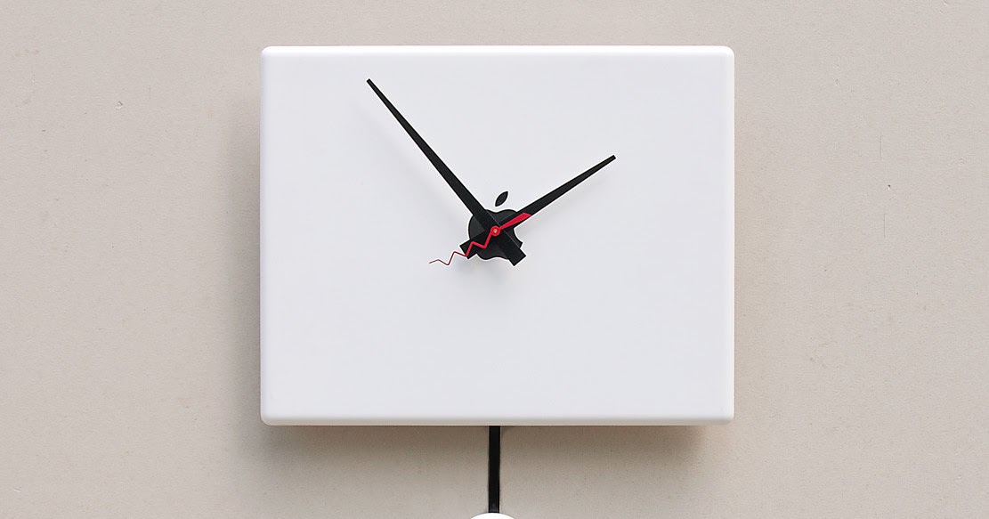 The Hip Subscription: Recycled Mac Cover Clock