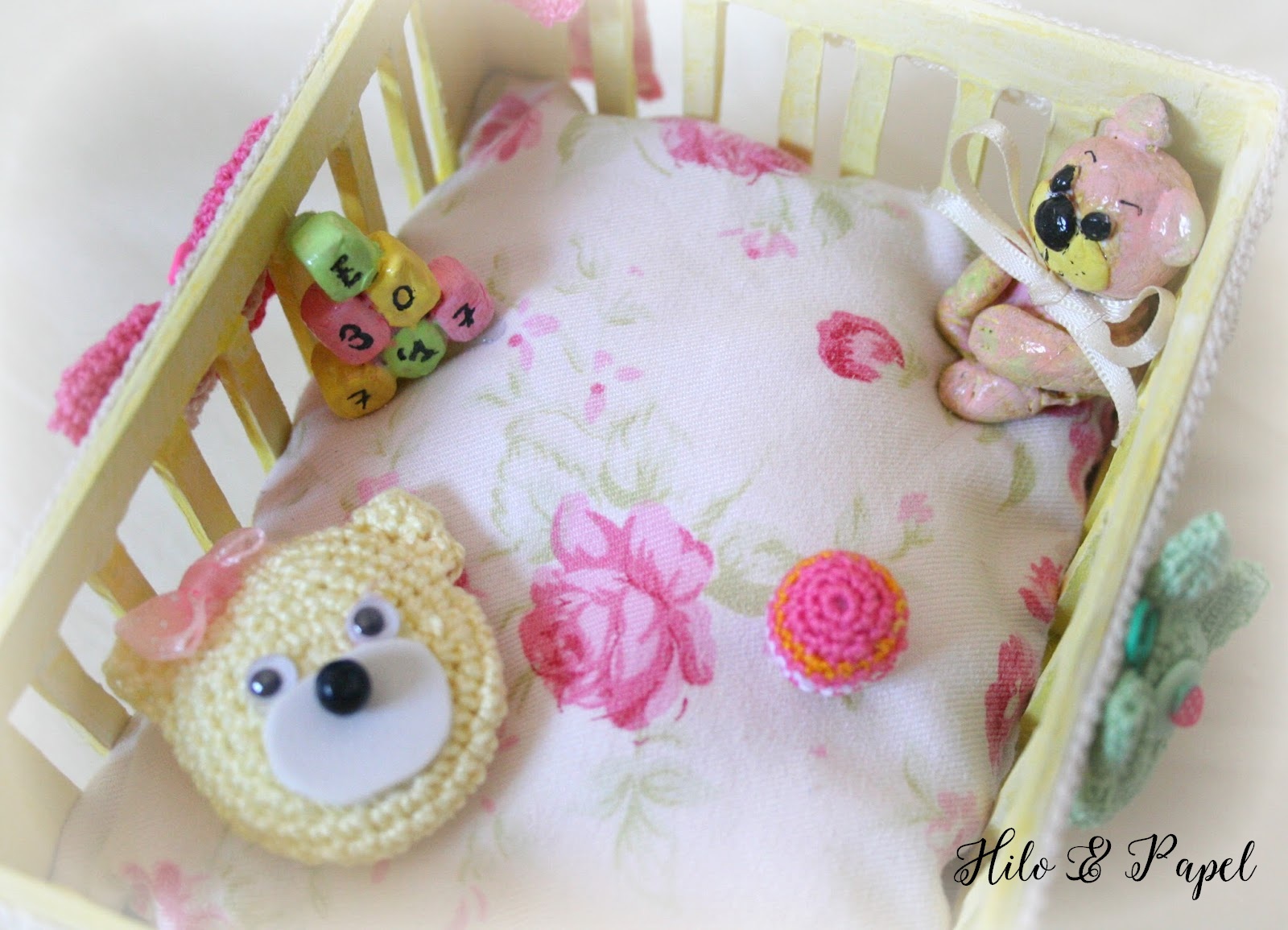 Baby Crib Box - Fils et Papiers