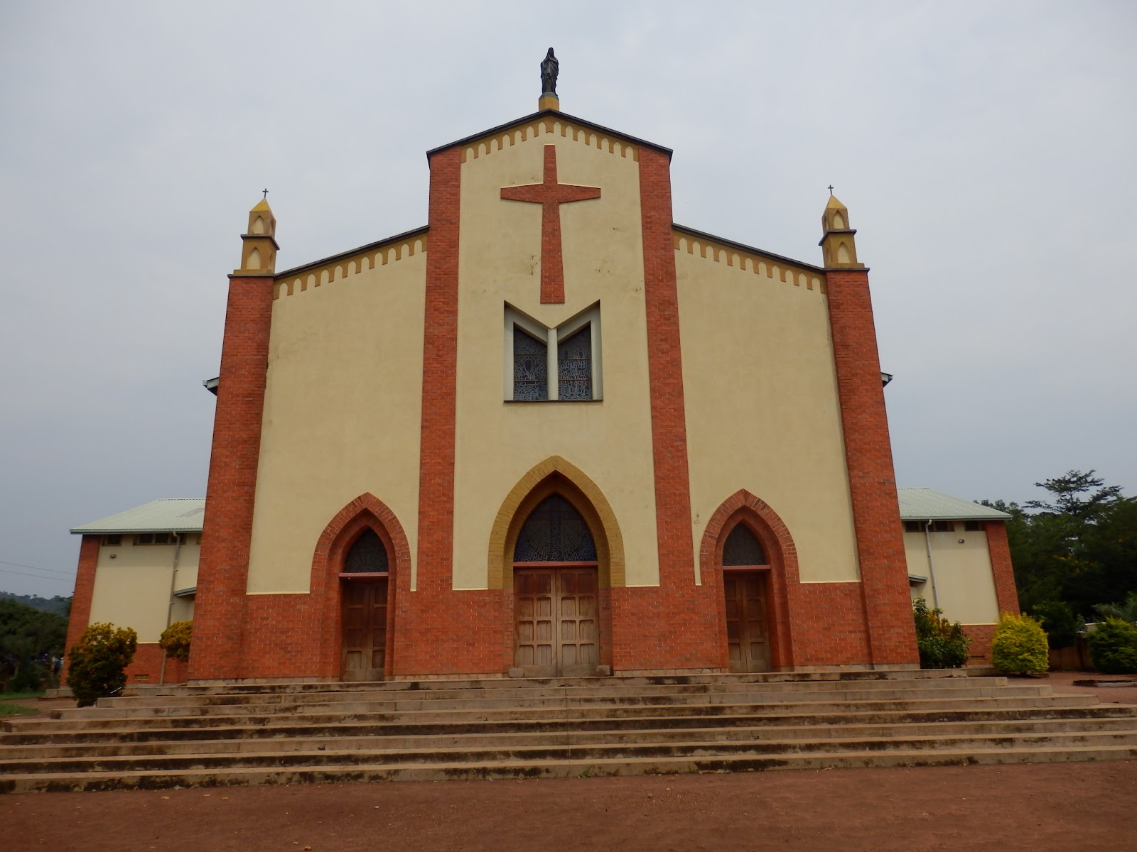Sarnian in Nebbi: Extraordinary Jubilee Year of Mercy - Holy Doors