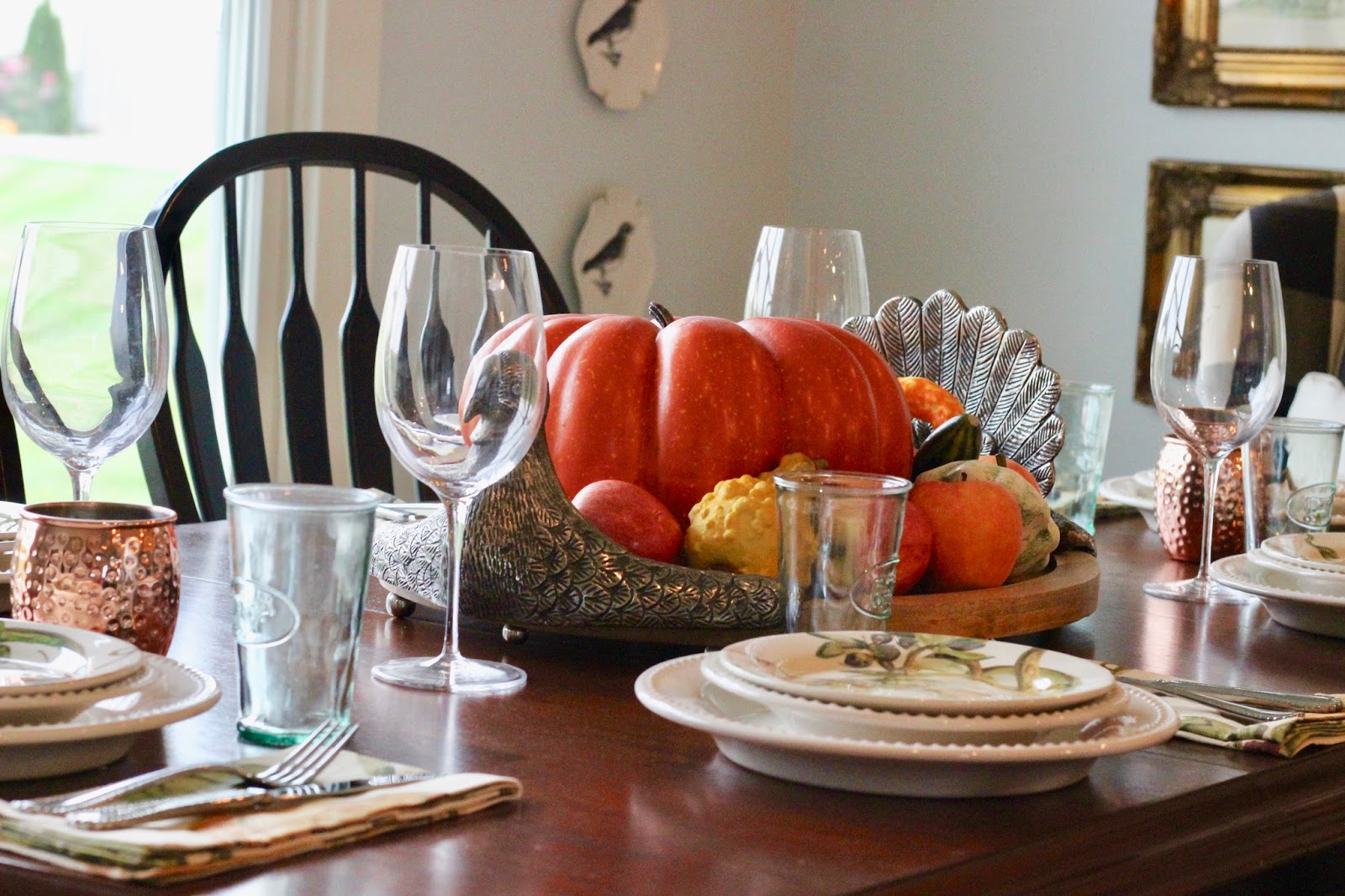 15009 Farmhouse: Fall Farmhouse Table Setting