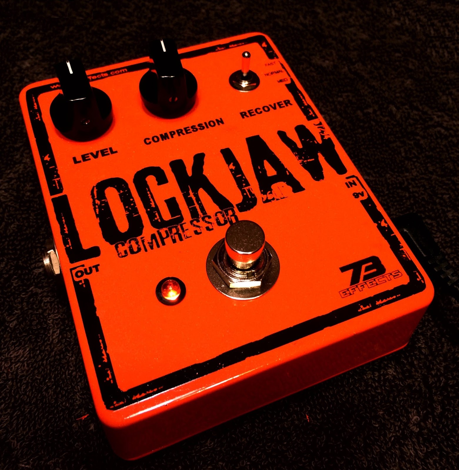 73 Effects Lockjaw Compressor 73-effects-lockjaw-compressor