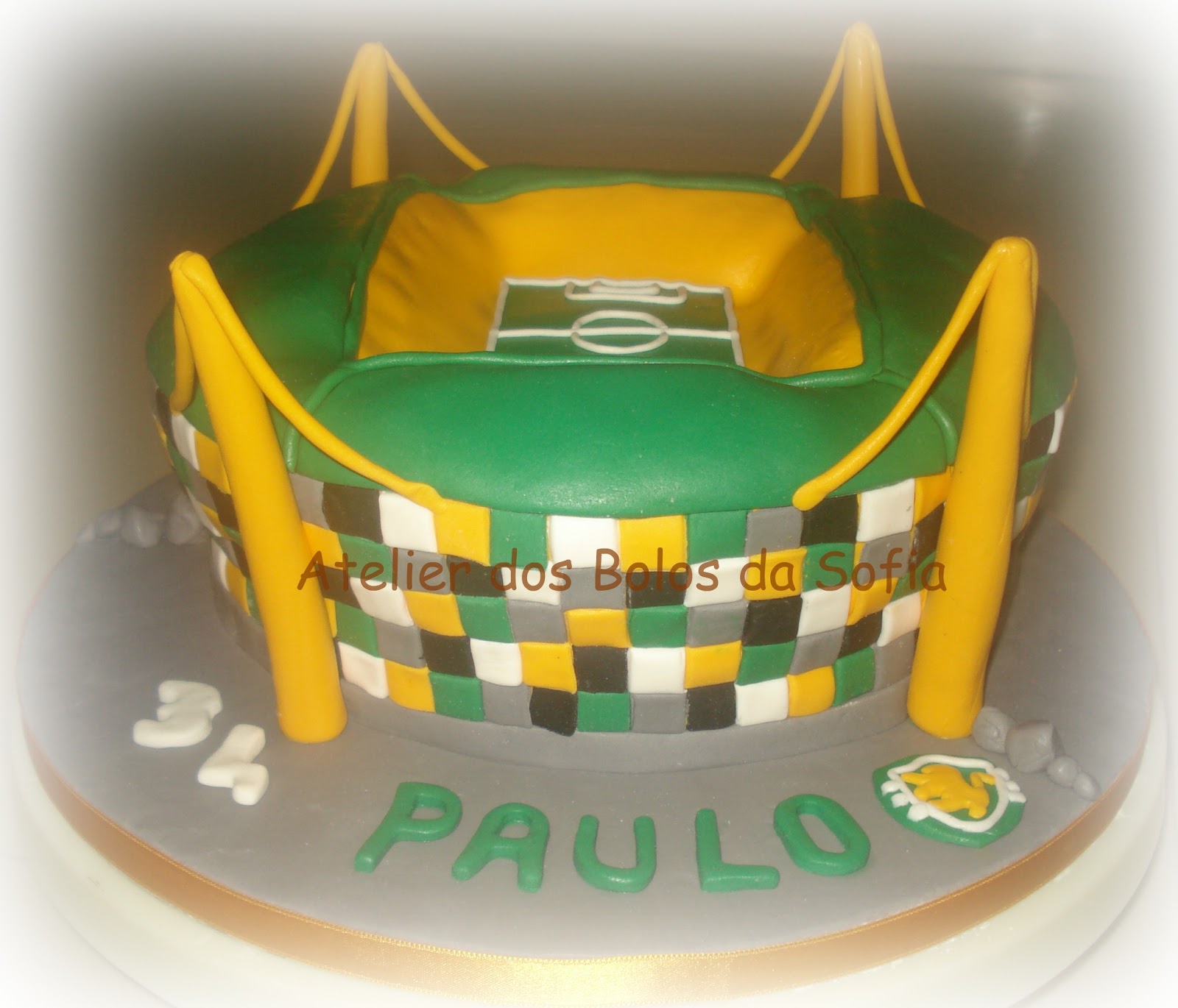 Atelier dos Bolos da Sofia: Bolo Estádio do Sporting