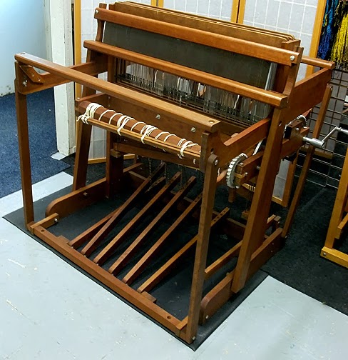 Weaving Looms and Classes at TLD Design Center of Berwyn & Westmont, IL ...