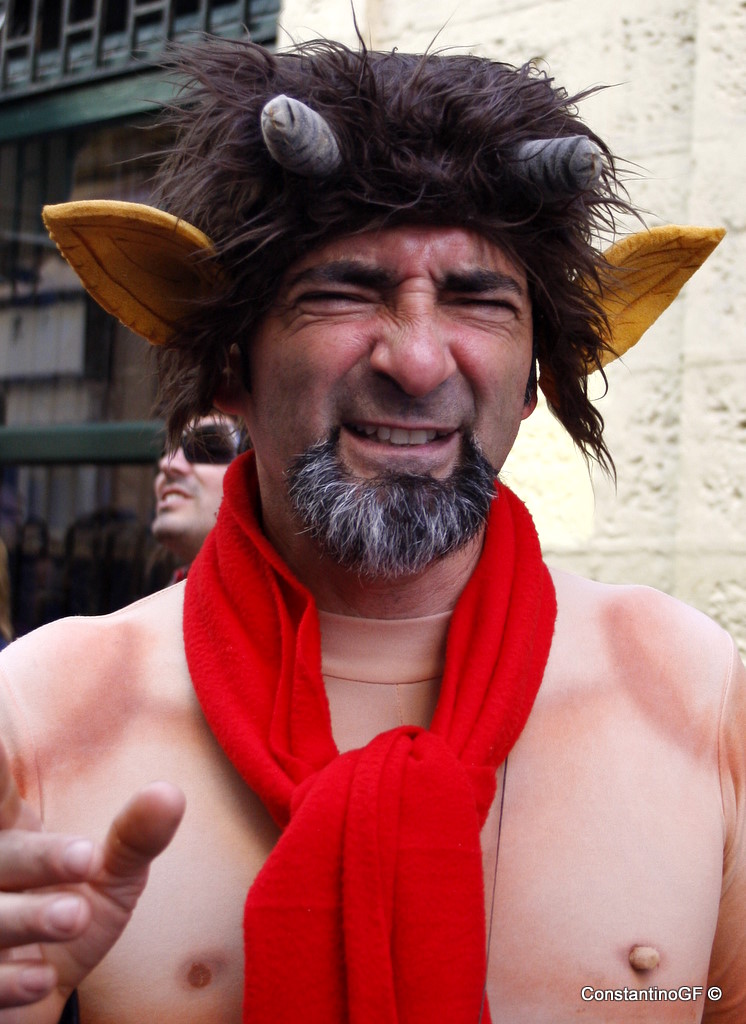 Llegó de la Mitología El Sátiro, pero no satirón... Carnaval 2011.