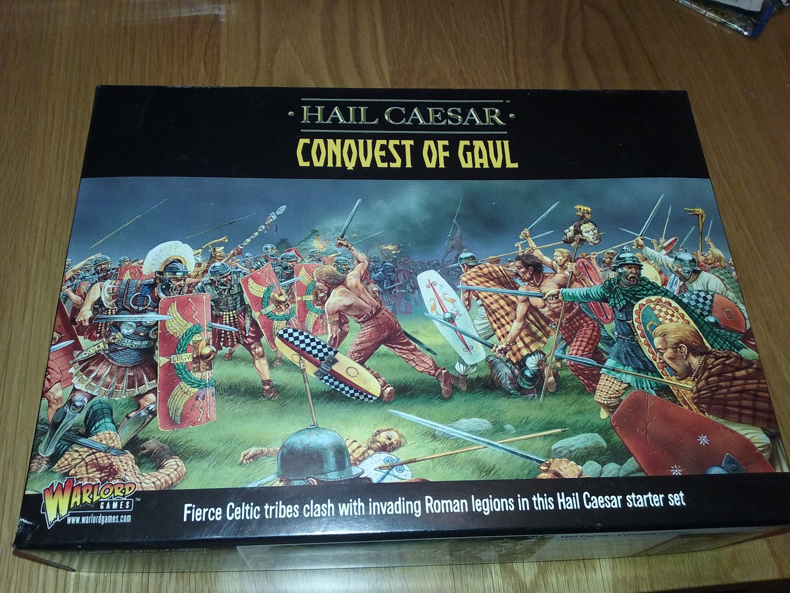 Warlord Games Hail Caesar - Conquest of Gaul starter Set unboxing and ...
