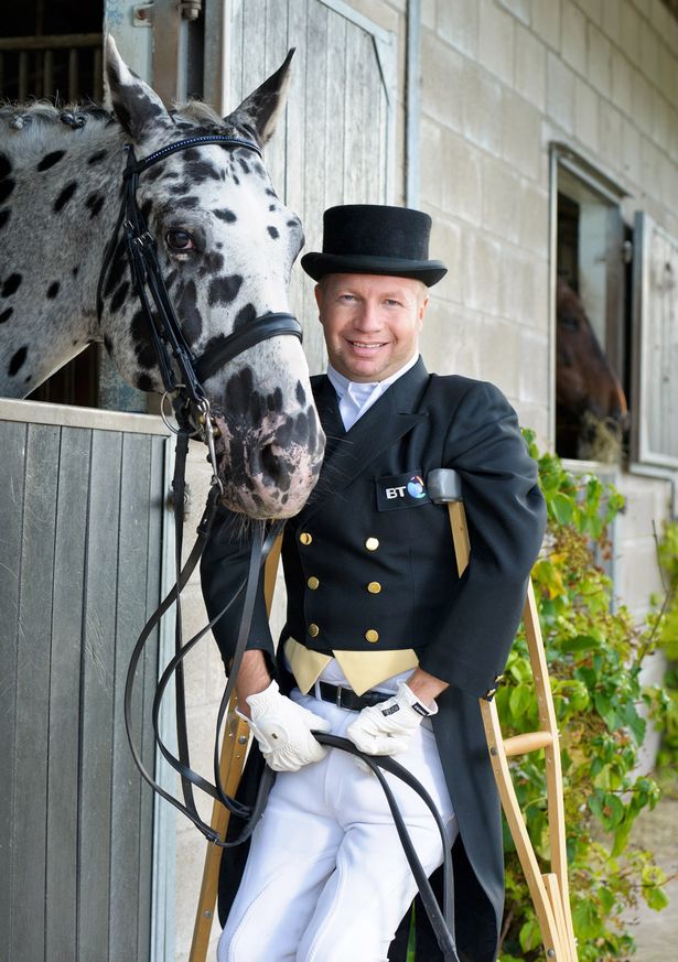 Rolling in CloVER: Paralympics 2012 - Lee Pearson Silver Medalist ...