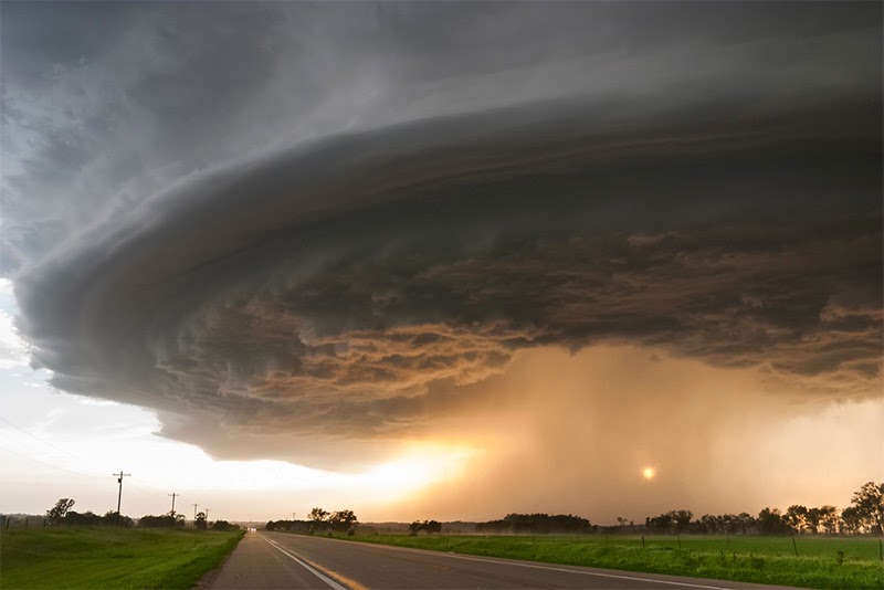 Cool OK - Gambar Ribut Yang Menakjubkan