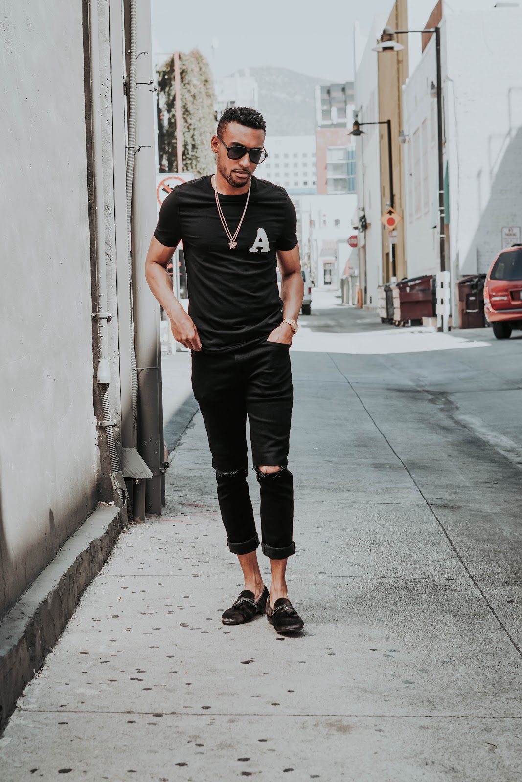 THREE EASY WAYS FOR GUYS TO WEAR CAMOUFLAGE | Allen Robateau