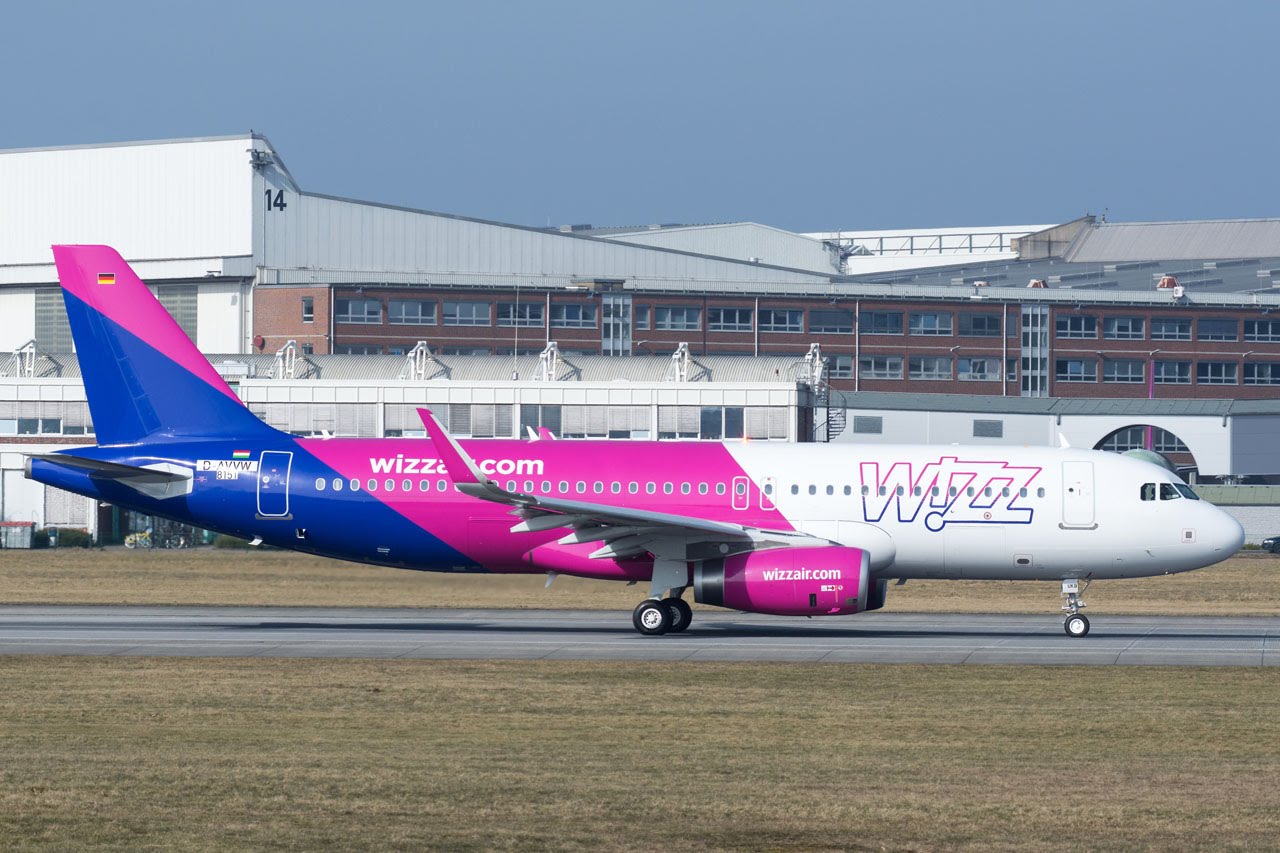 Airbus Hamburg Finkenwerder News: A320-232SL, WIZZ Air Malta, 9H-WAV ...