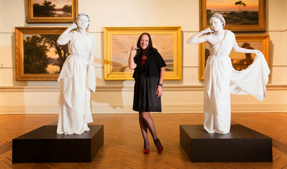 Roving Performers Sydney Australia: Live Human Statue Installation at ...