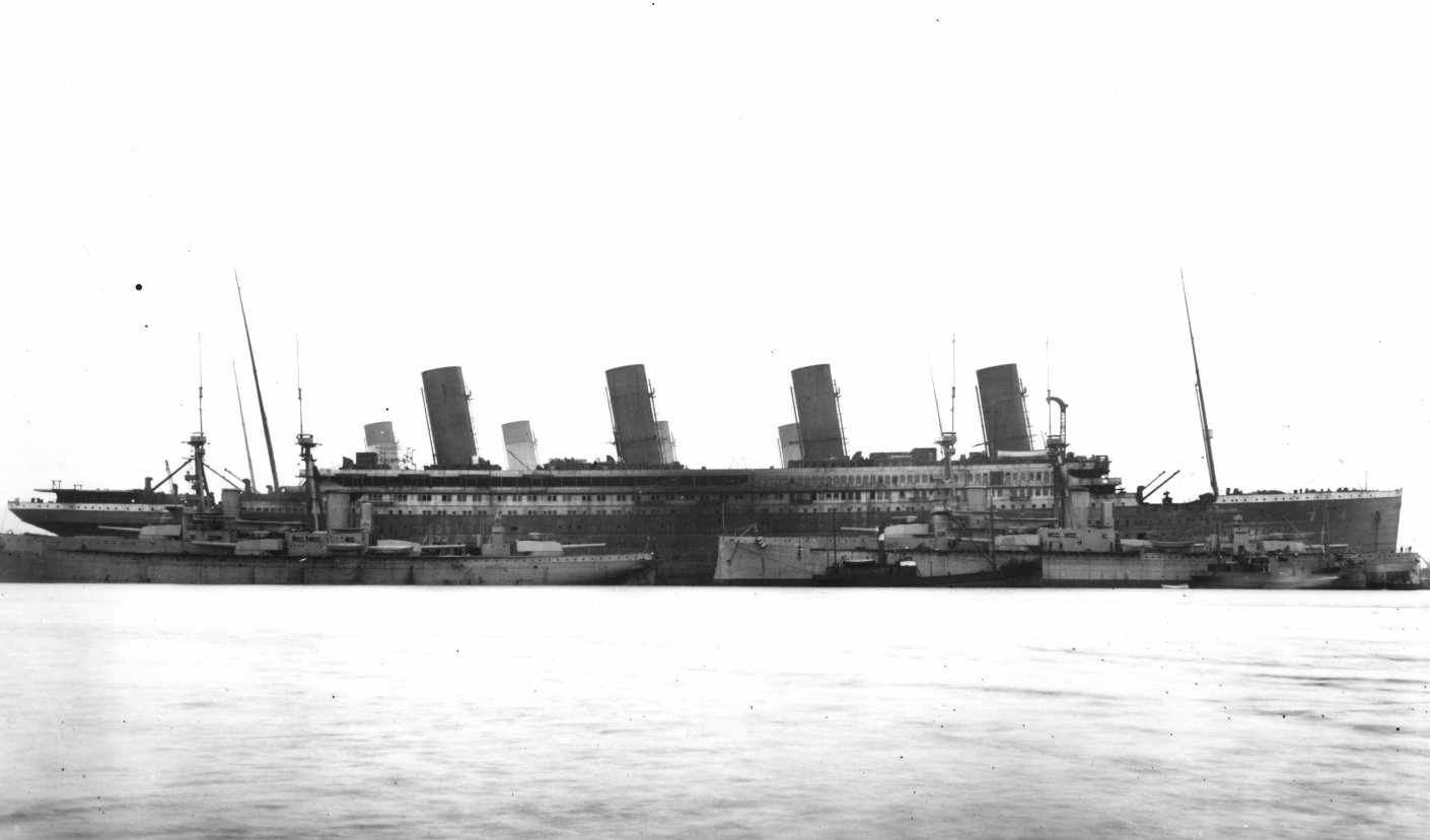 Happenin' History: Sisters of Titanic