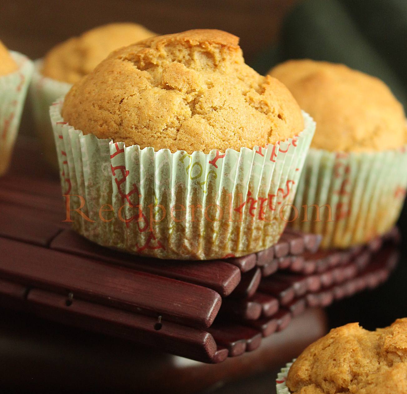 Spiced Pumpkin Muffins | Fall Recipes