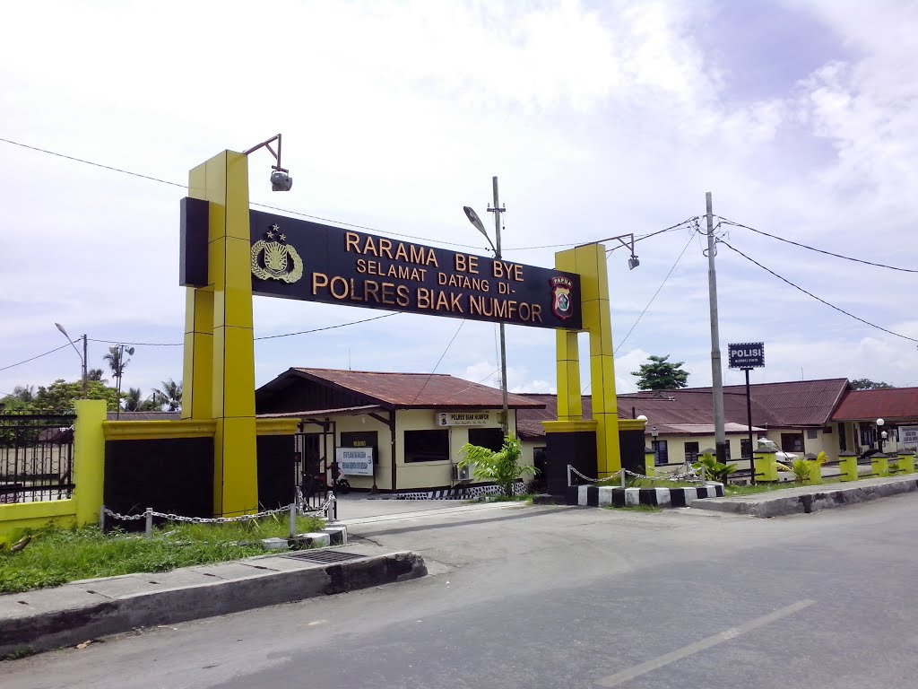 blog foto 33: Polres Biak Numfor