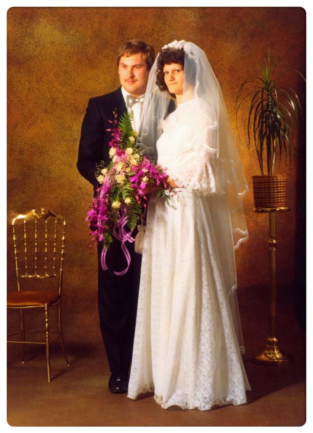 Beautiful Found Photos of Studio Wedding Portraits From the 1970s ...