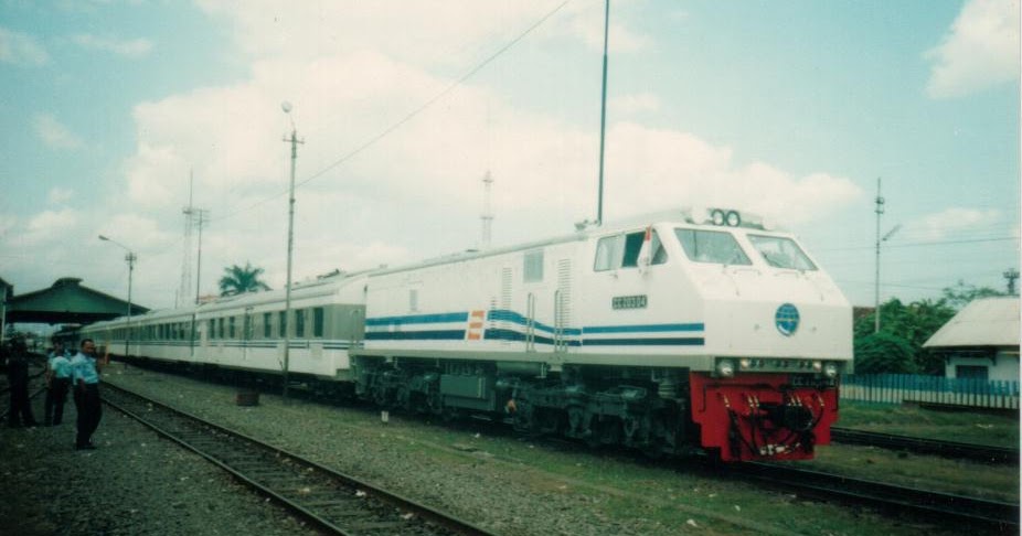 Kereta: Fact Unique of CC203