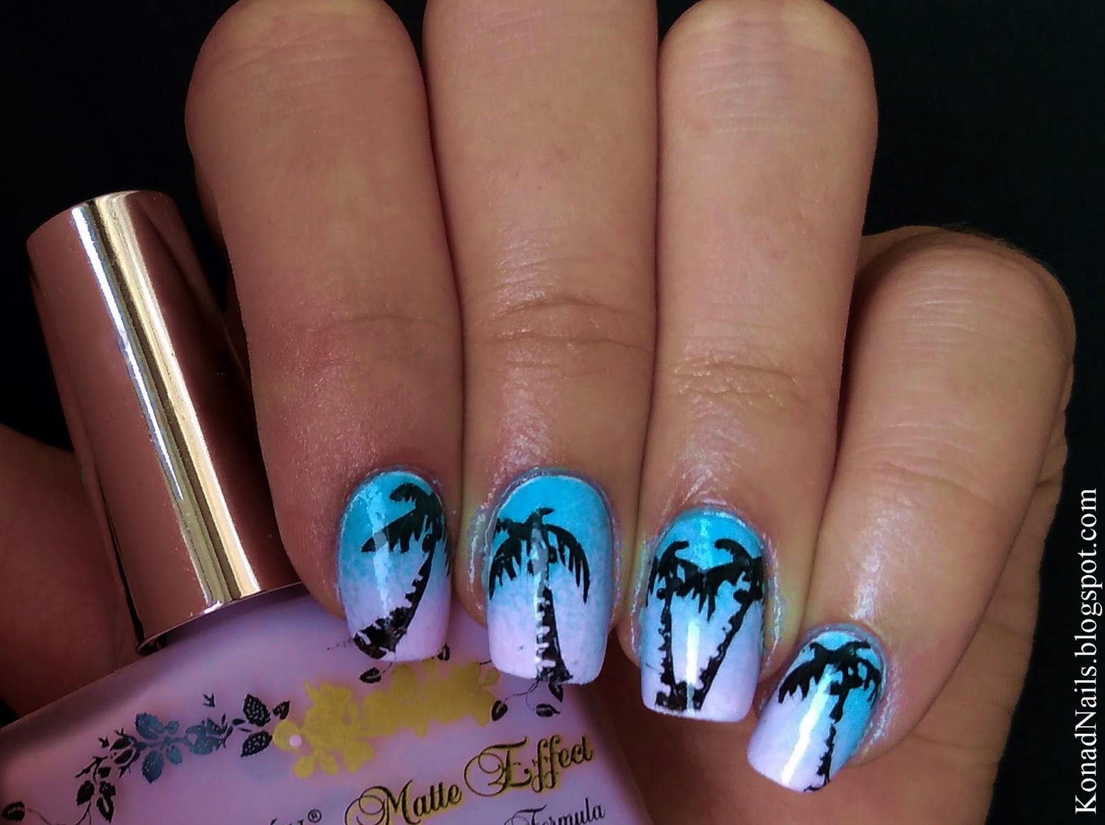 Konad Addict: Palm trees nail art