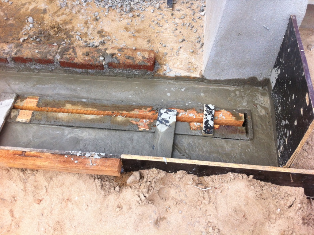 East-West Engineering Services (Pvt) Ltd: RAMP DRAIN 2012.07.05