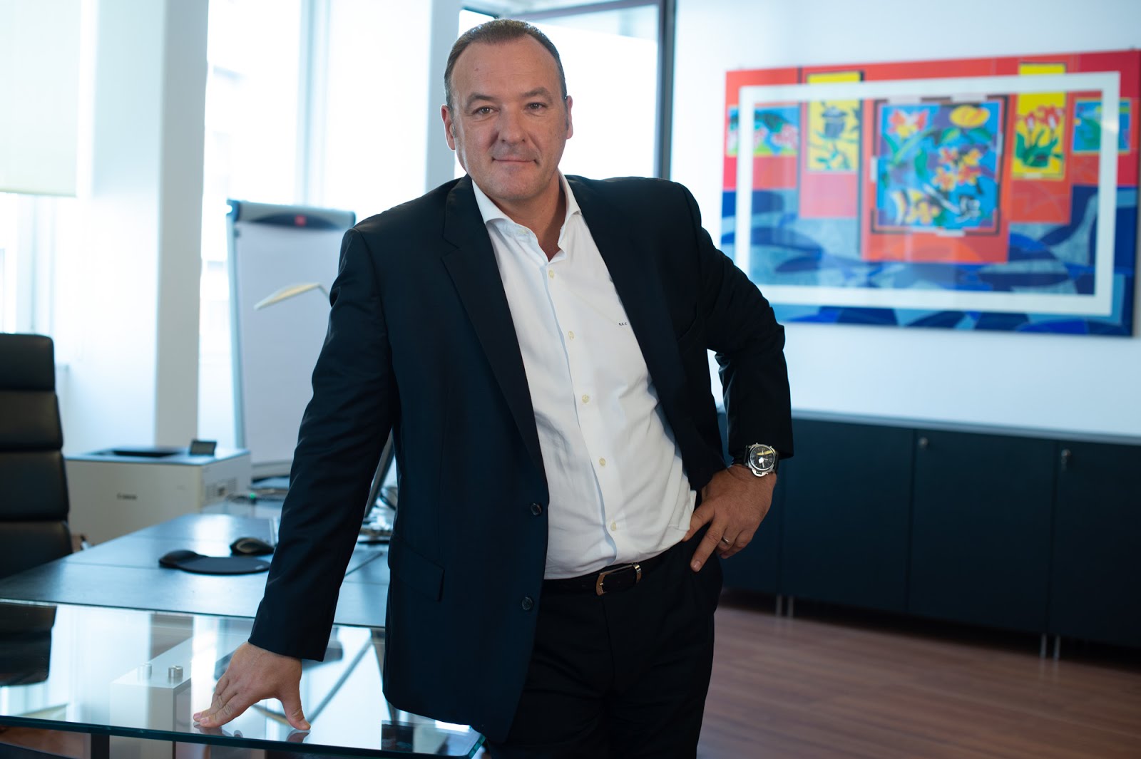 JTI lancia Logic Compact nuovo dispositivo di vaping a potenziale ...