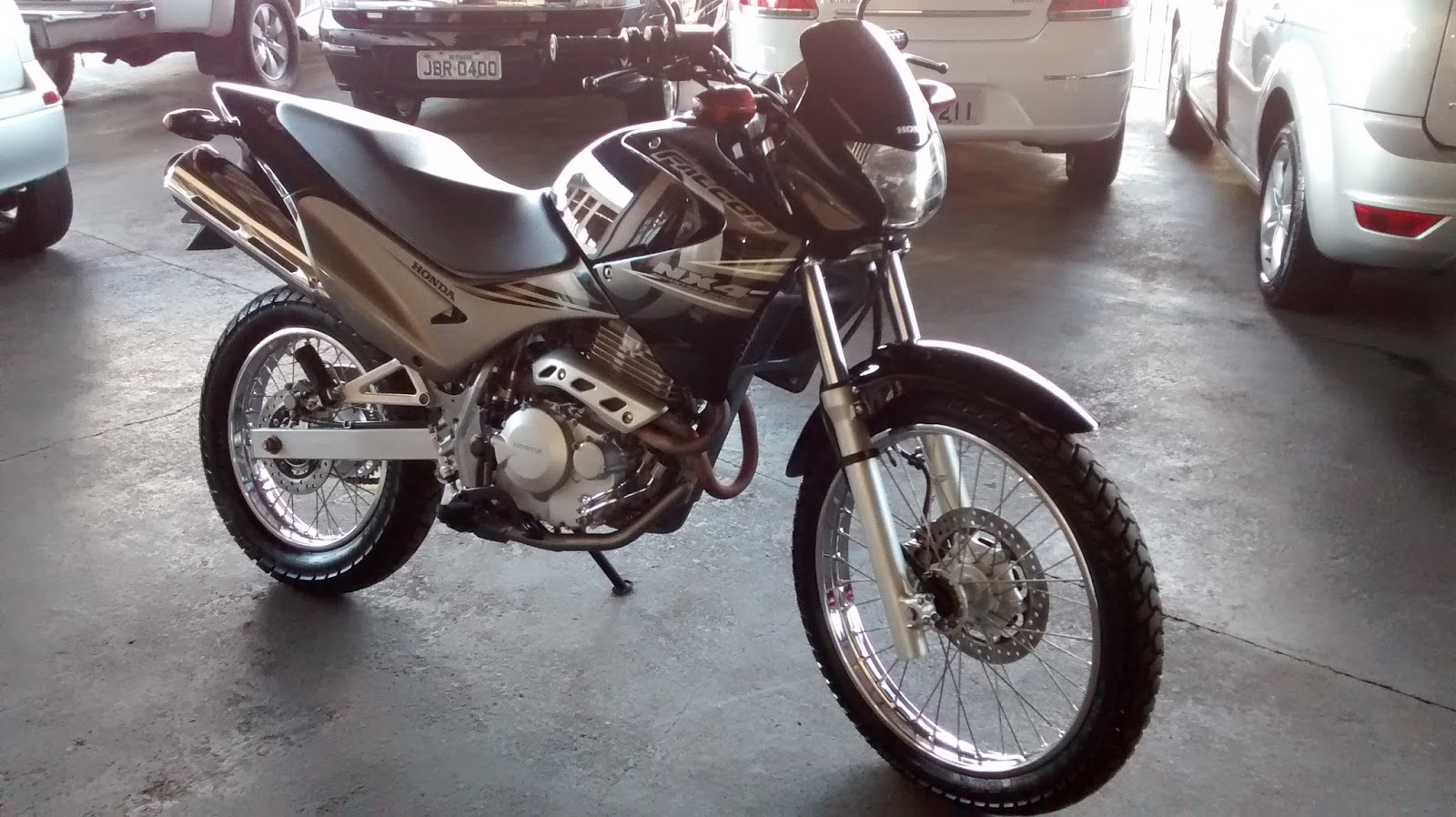 Beto Automóveis: 2008 - HONDA FALCON NX 400