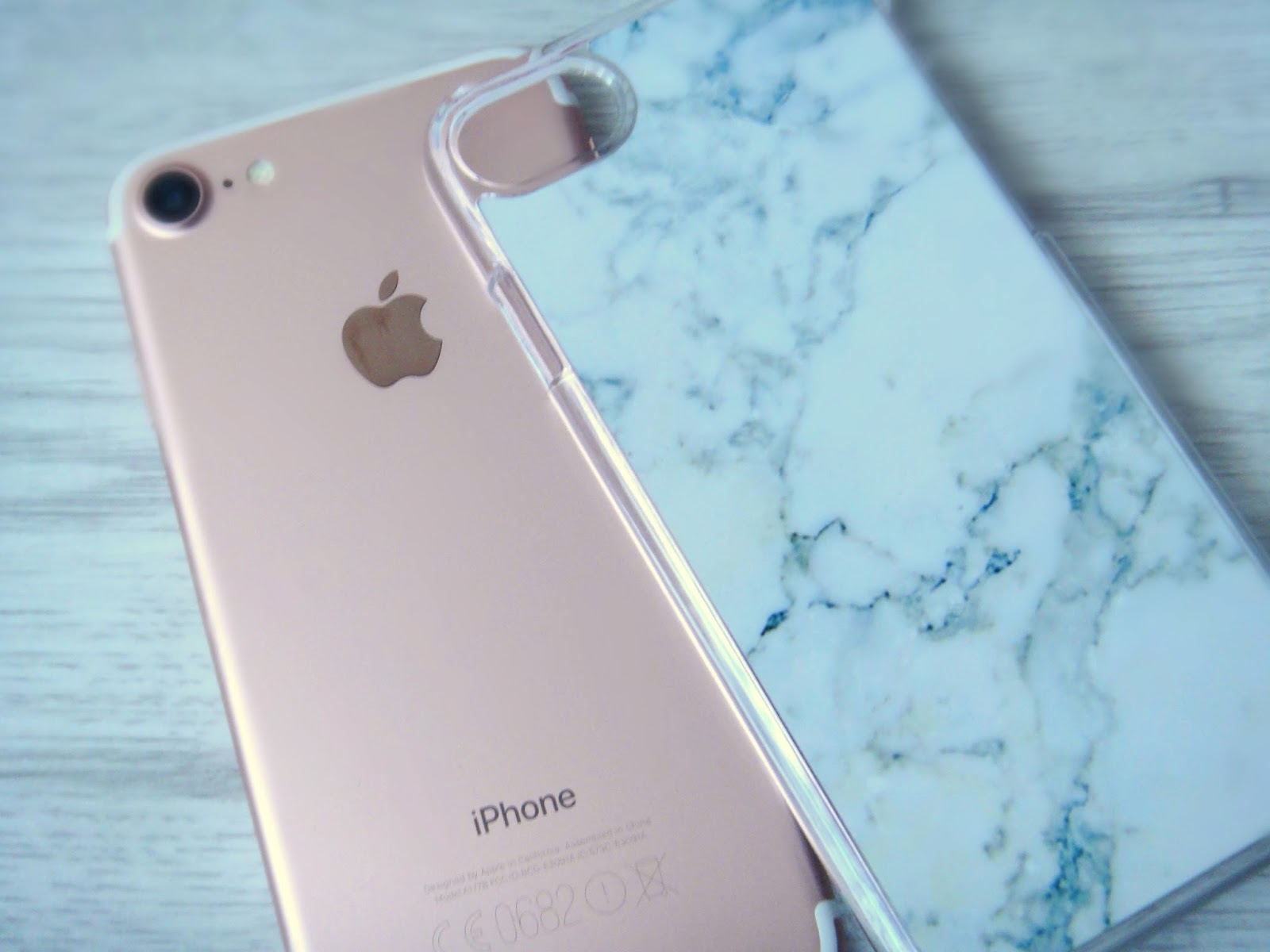 Etui na telefon iPhone 7 - biały marmur. Etuistudio - Anek beauty, make ...