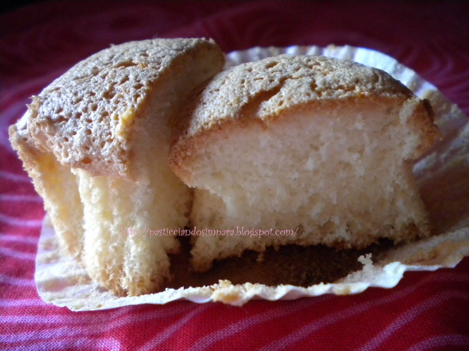 PastiCCiando S'imPara: Angel Cake ( versione muffin )
