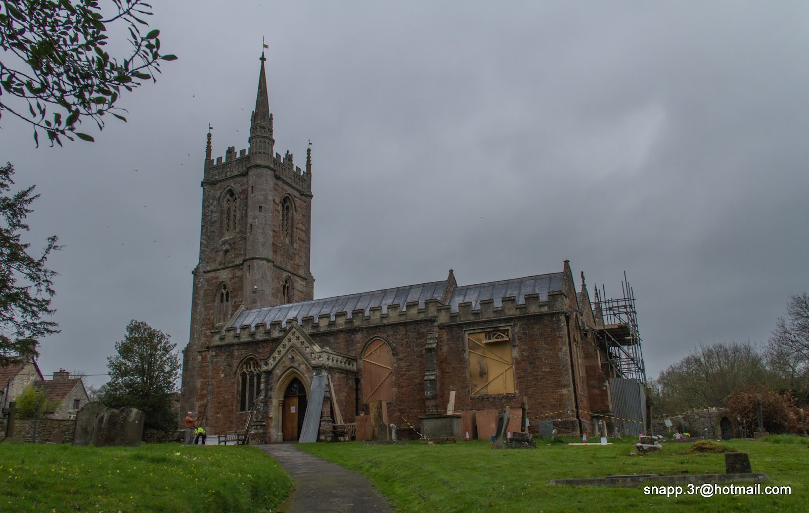 Trigpointsandblisters: 166.Chew Stoke Hidden Waterfall