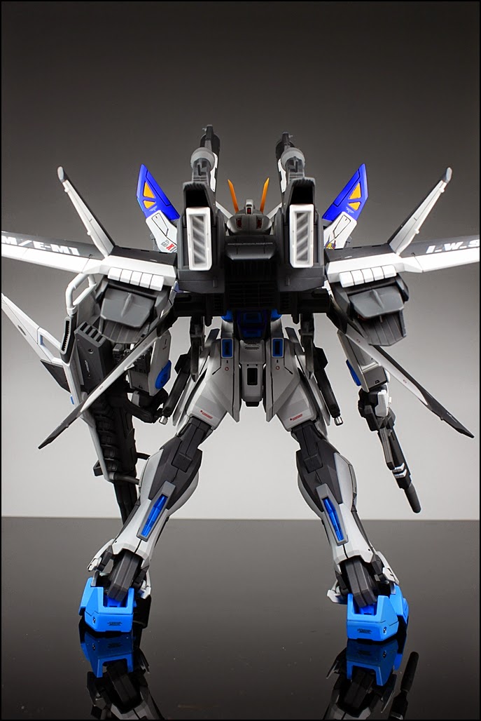 MG 1/100 Strike Gundam E Lukas Use + IWSP Custom Build