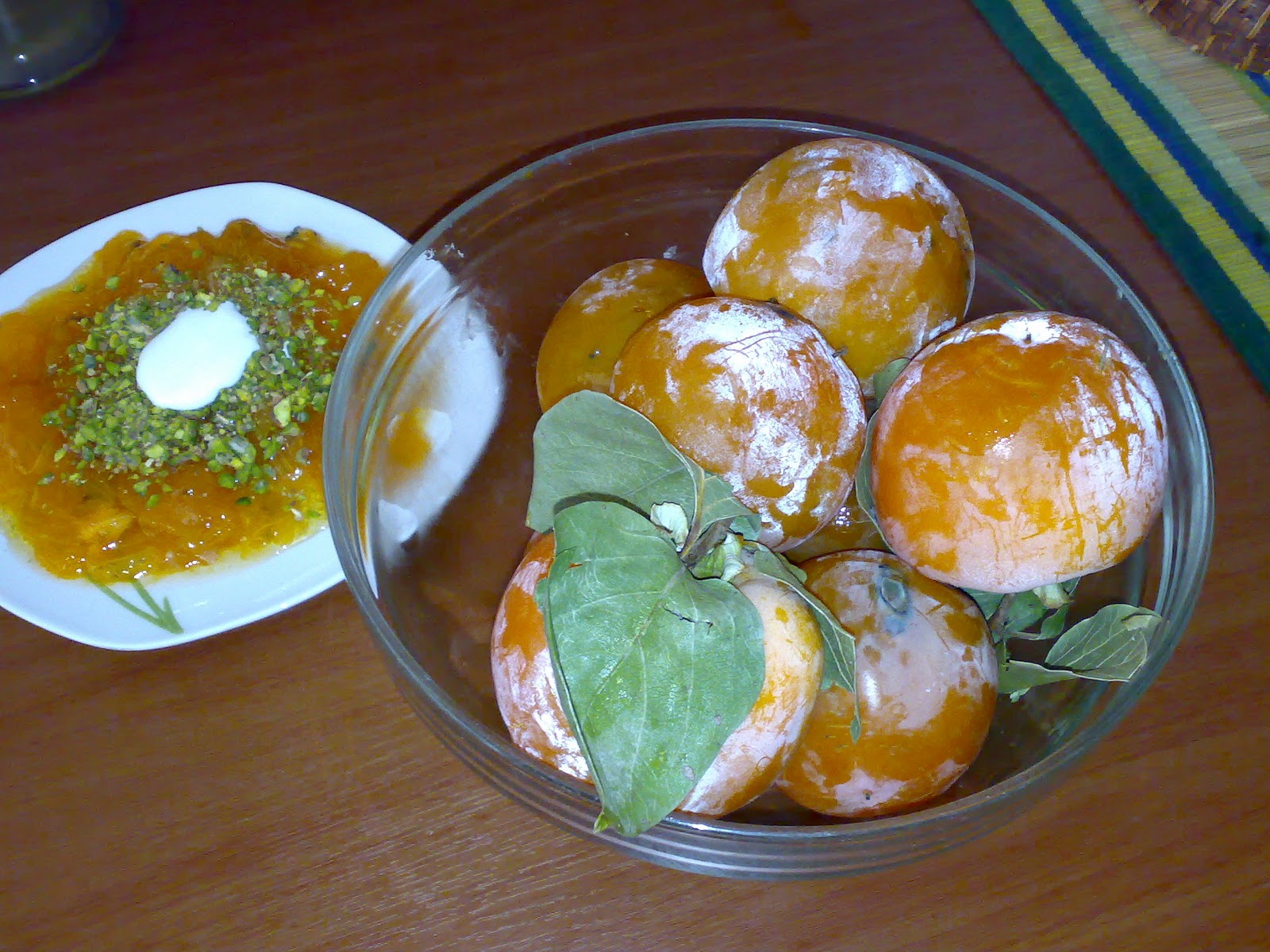 CENNET MEYVESİ (TRABZON HURMASI) (DİOSPYROS KAKİ)