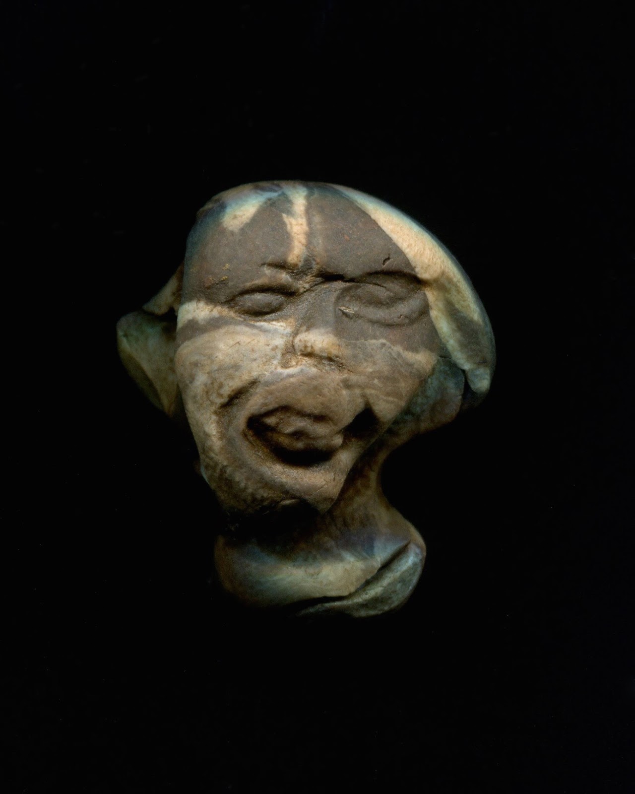 Hidden Missives: Hale-Bopp bellhop