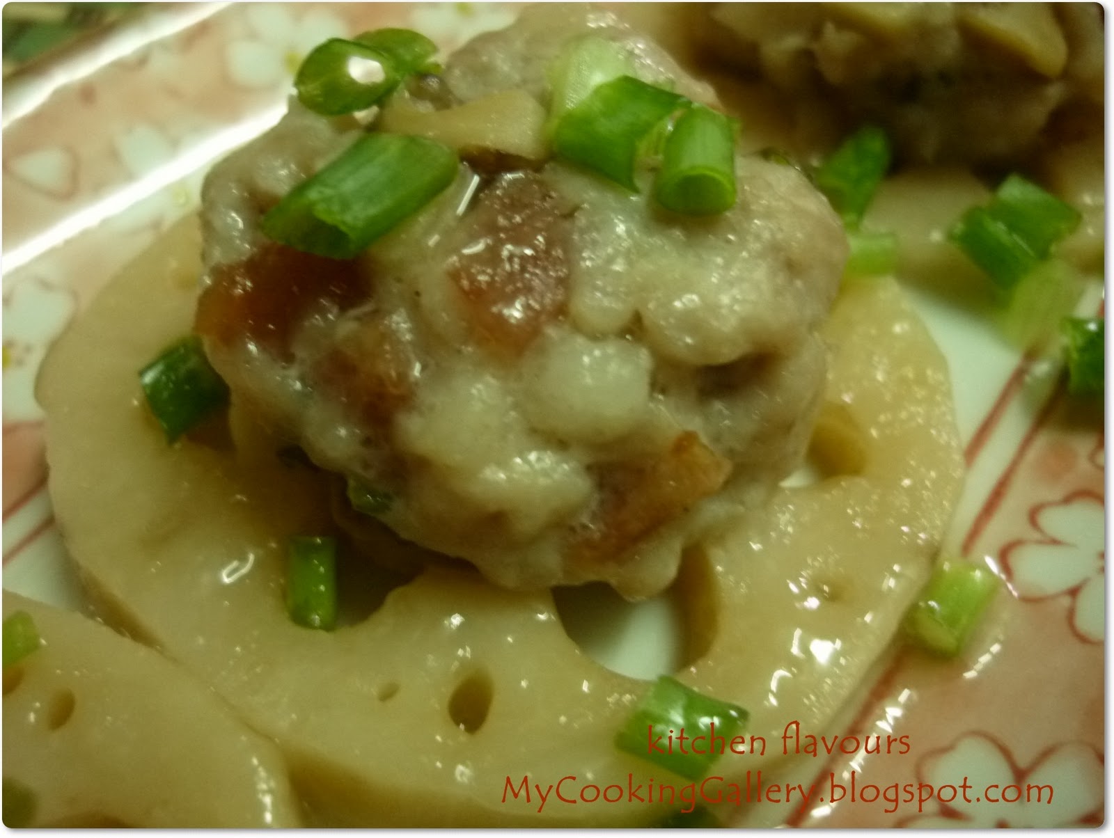 kitchen flavours: Steamed Lotus Root with Minced Meat