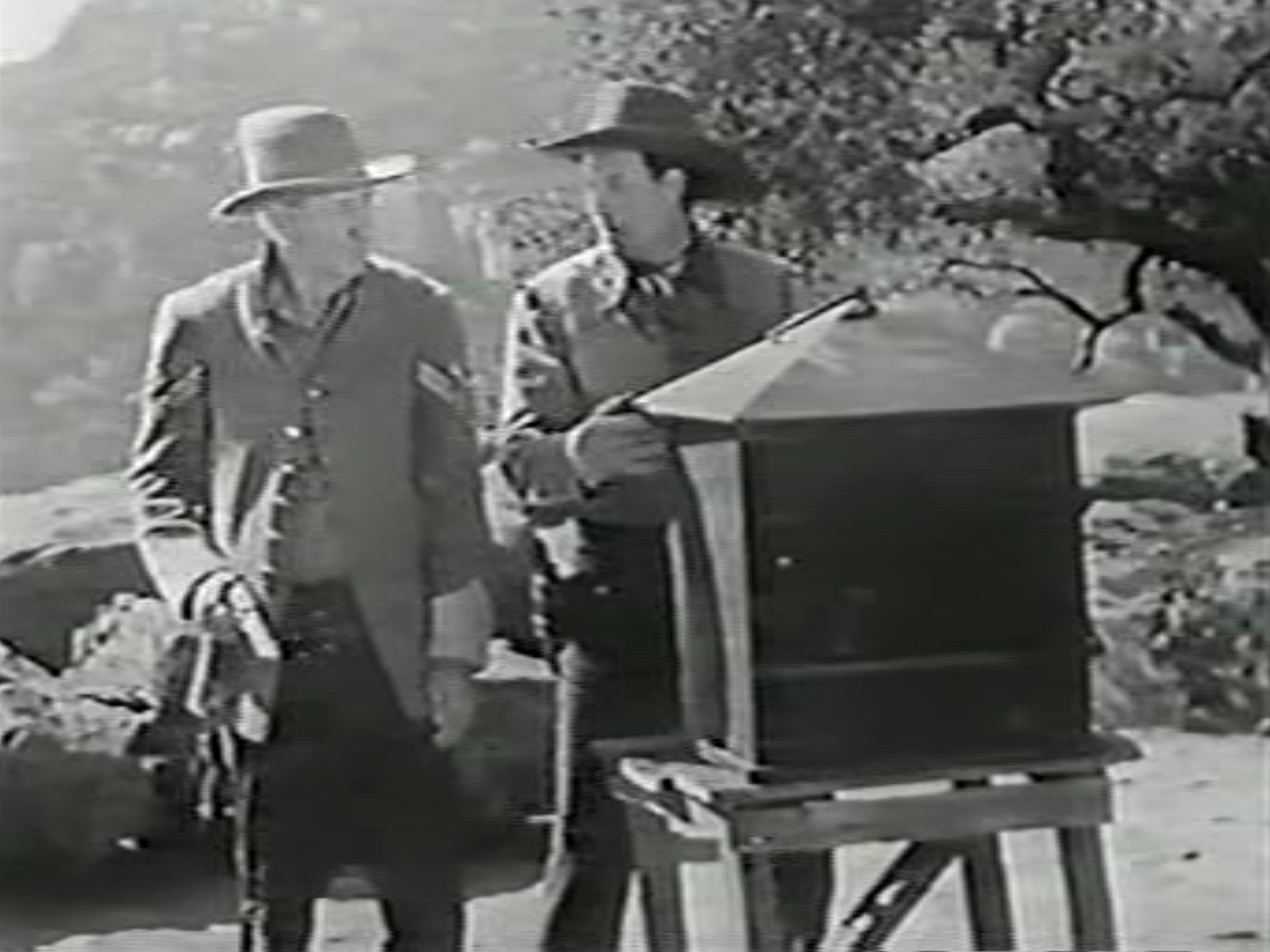 Iverson Movie Ranch: "The Valley of Vanishing Men": Blinkers, ladders ...