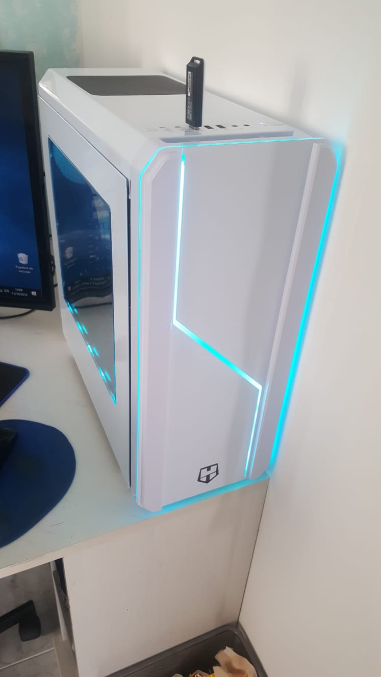 ARMA TU PC PASO A PASO GAMA MEDIA, IMPRESCINDIBLES