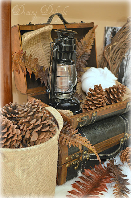 Dining Delight: Lodge Style Fall Display