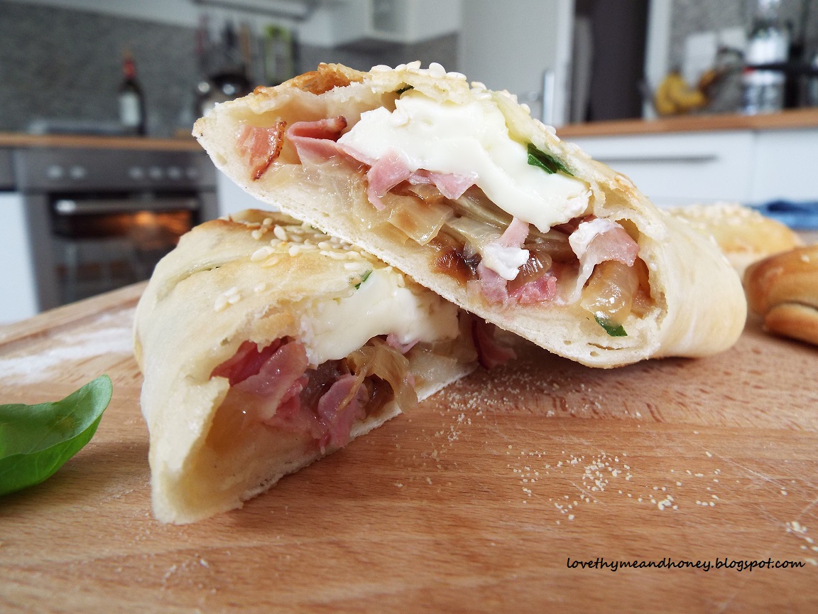Love, Thyme and Honey: Ham and Cheese Baked Sandwich