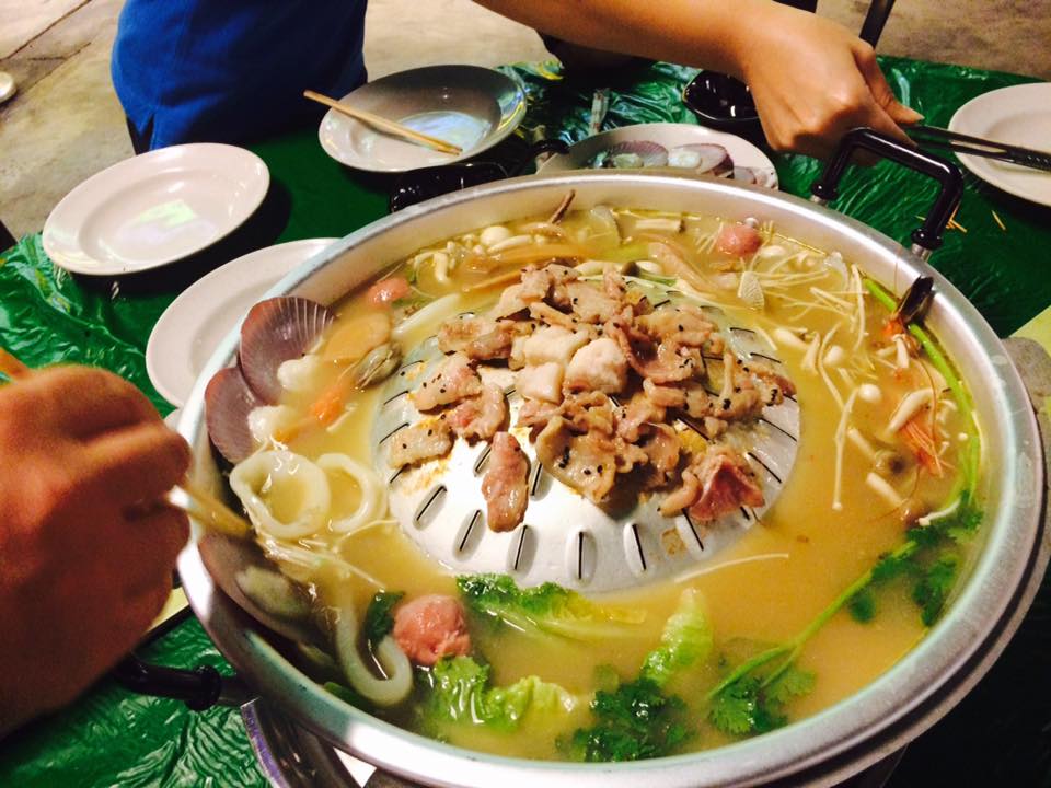 吃喝玩乐: Kuchai Lama泰式烧烤Mookata火锅+烧烤美食