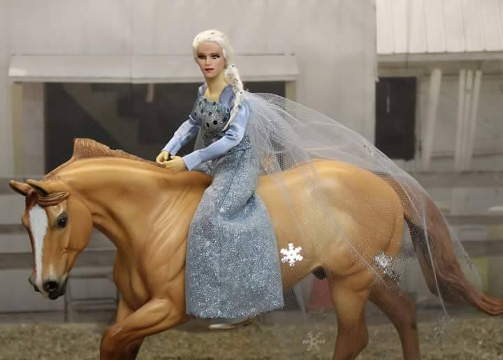 PawPrints Saddlery: Frozen, Elsa, Let It Go and horses