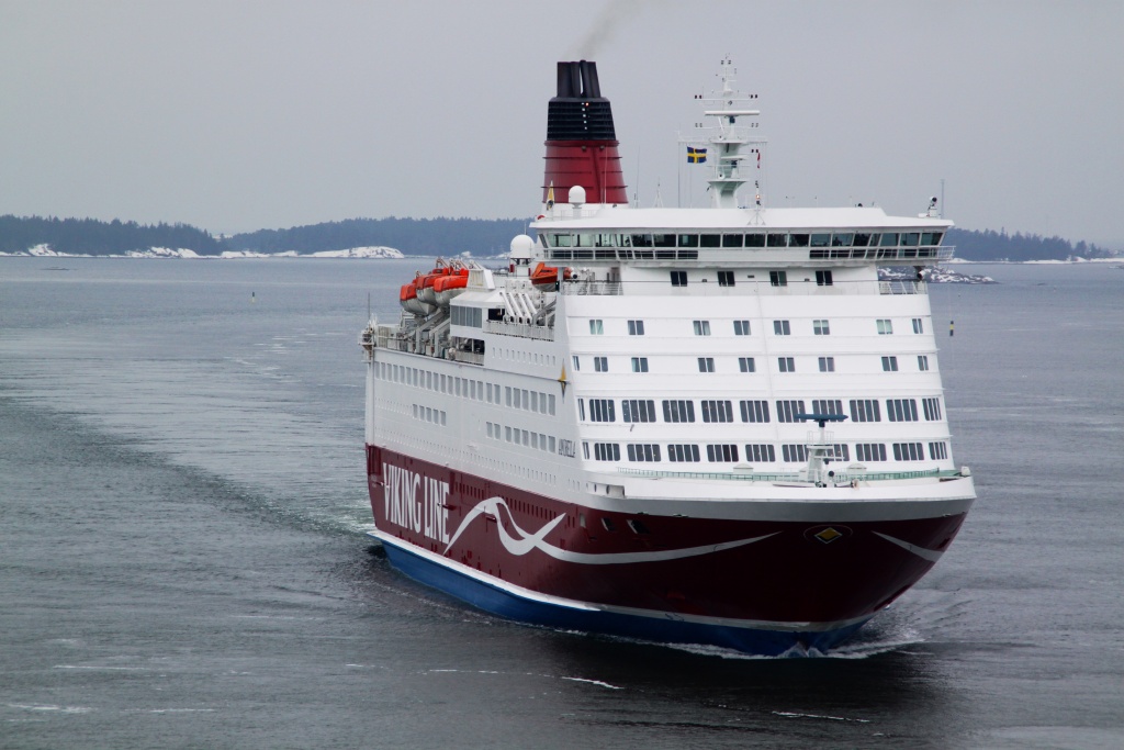 kships: Amorella in Mariehamn, 15 February 2013