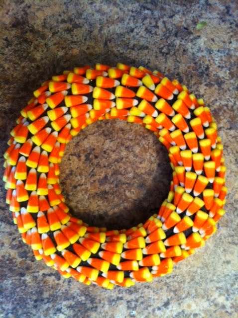 Mama Drama: The epitomay of fall/Halloween?! Candy Corn DIY Wreath