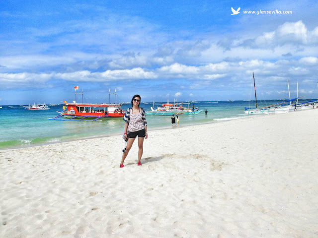 Our First Day at Boracay - The Soloista