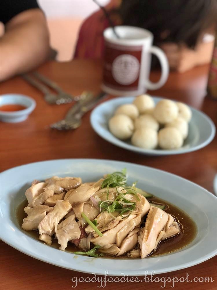 GoodyFoodies: Restoran Famosa Chicken Rice Ball: A Must-Try in Melaka