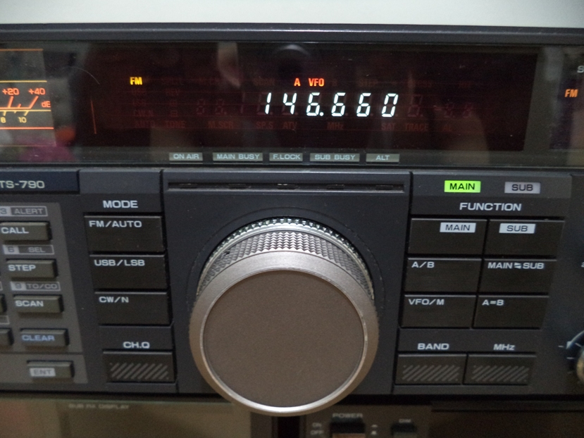 MEDAN RADIO: Kenwood TS-790 (Terjual)