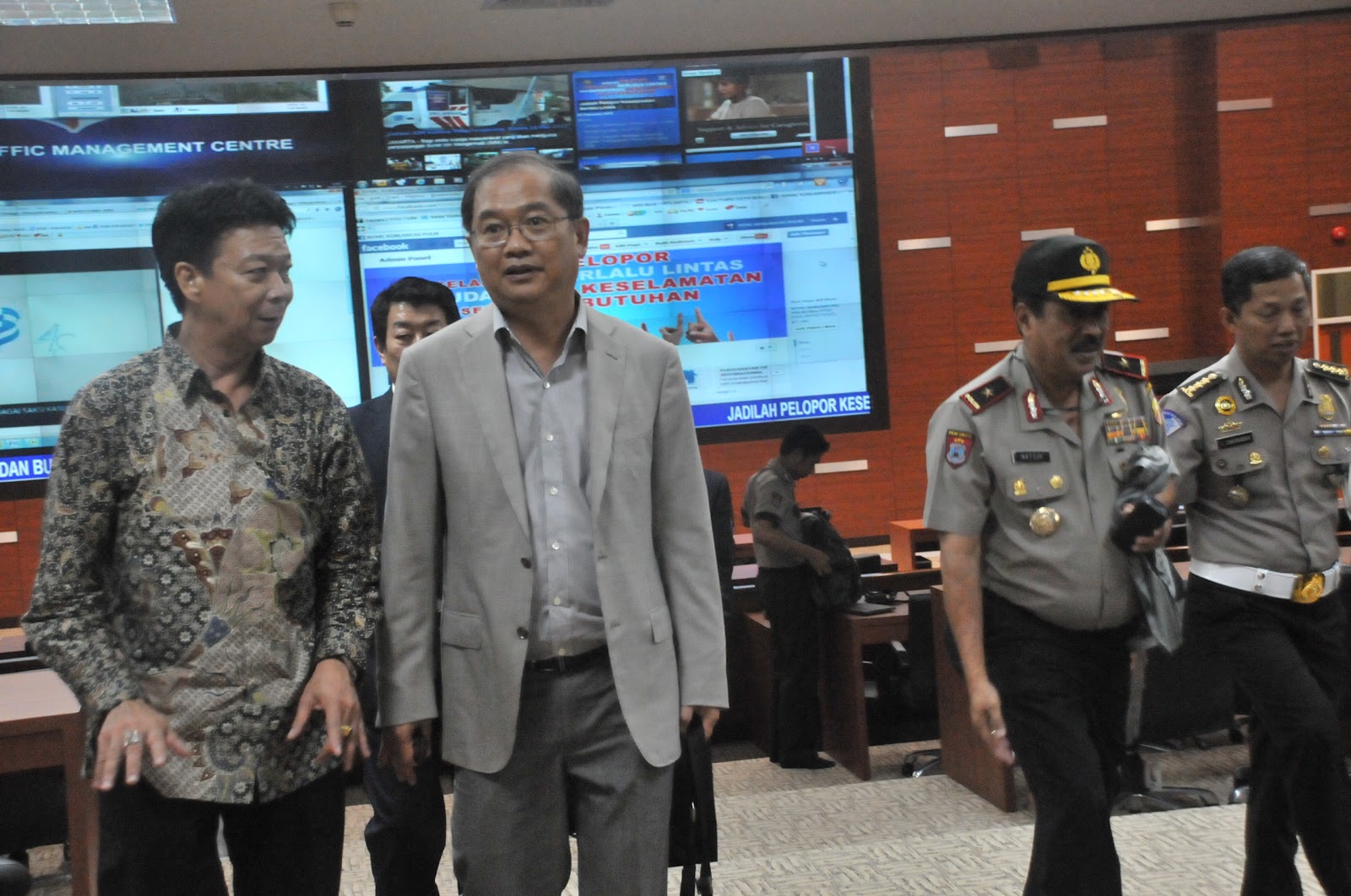 Kunjungan Delegasi Keamanan RRC Bersama Baharkam ke NTMC Polri - NTMC ...