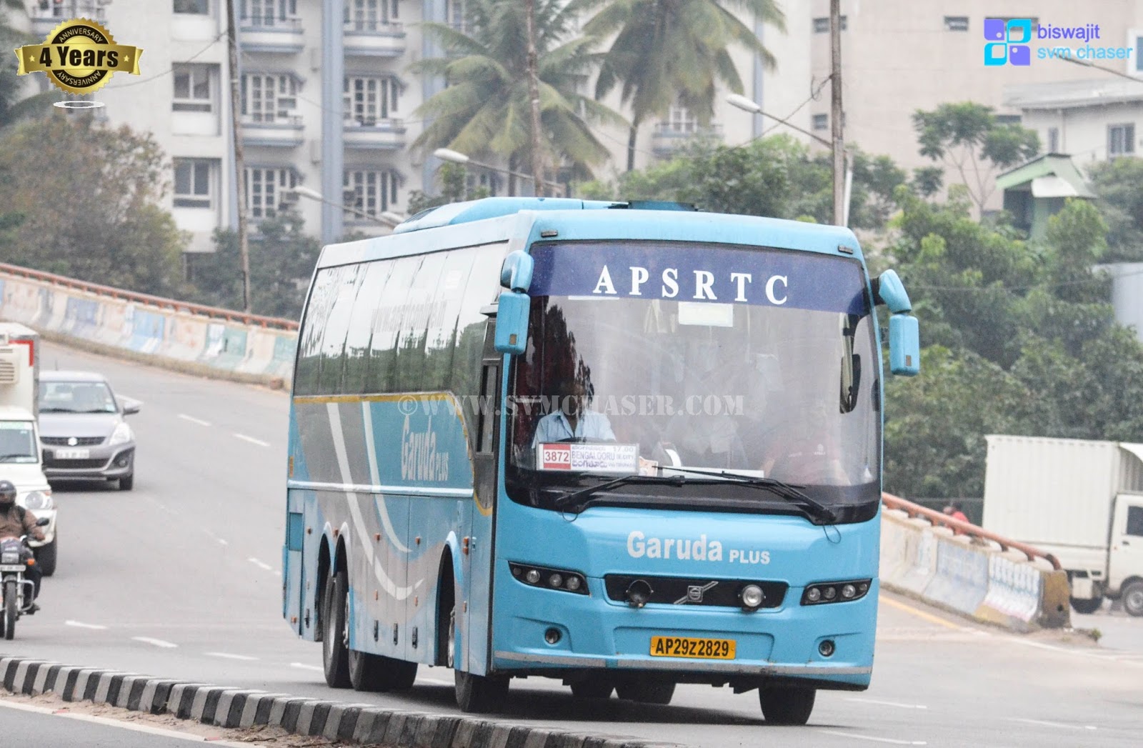 APSRTC Garuda Plus VOLVO B9R | Biswajit SVM Chaser