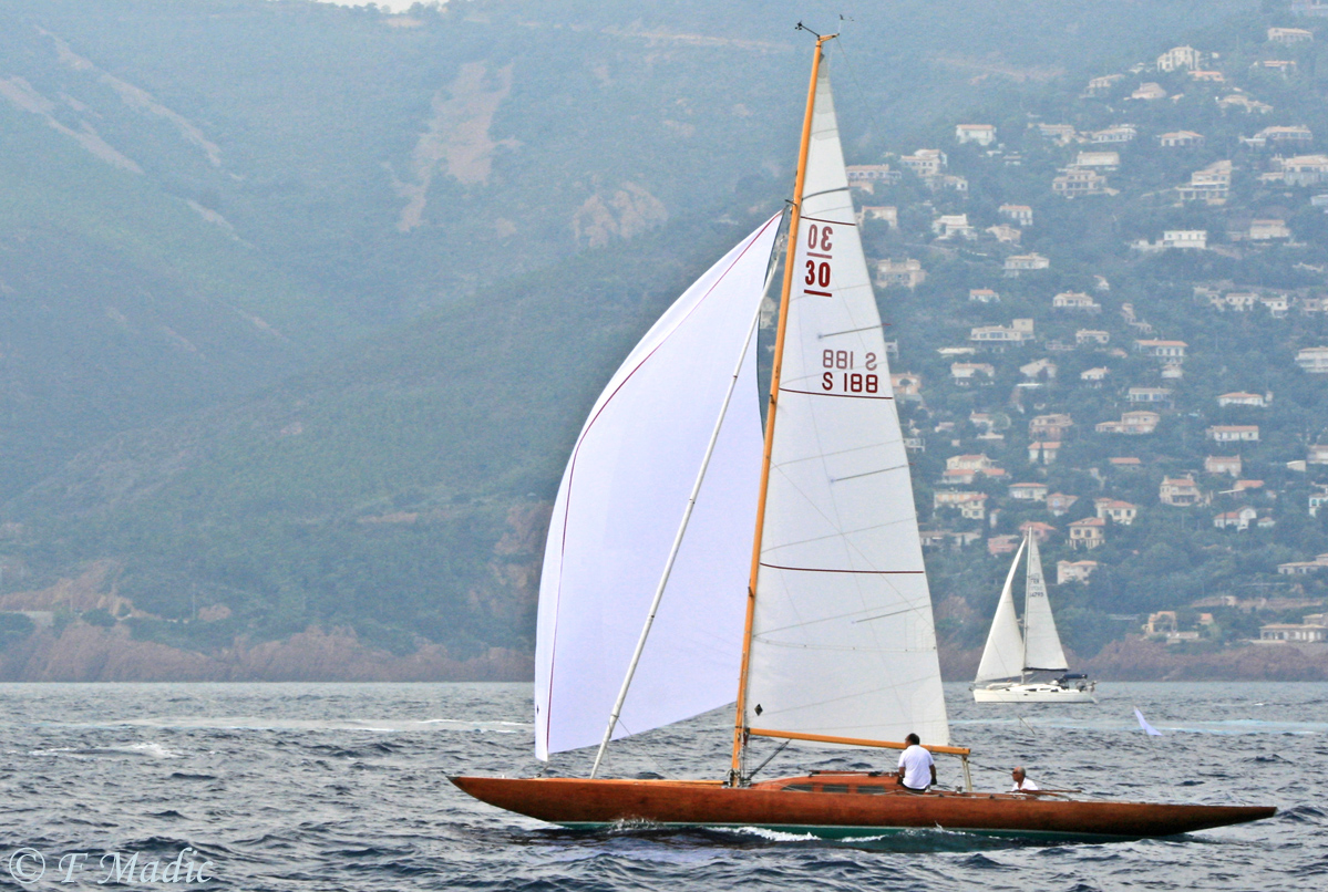 séries et classes de voiliers: SKERRY CRUISER 30 m²