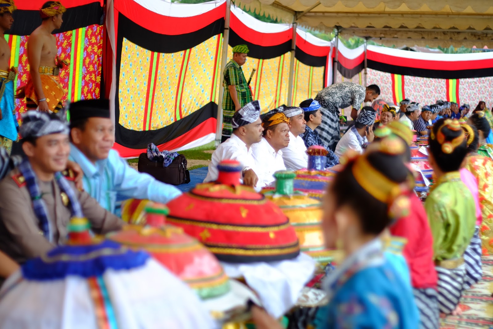 Kande-Kandea Di Buton Tengah - LAPOER PHOTOGRAPHY