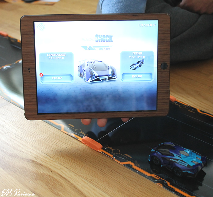 Anki OVERDRIVE Starter Kit Review + Anki Supertrucks - DB Reviews - UK ...