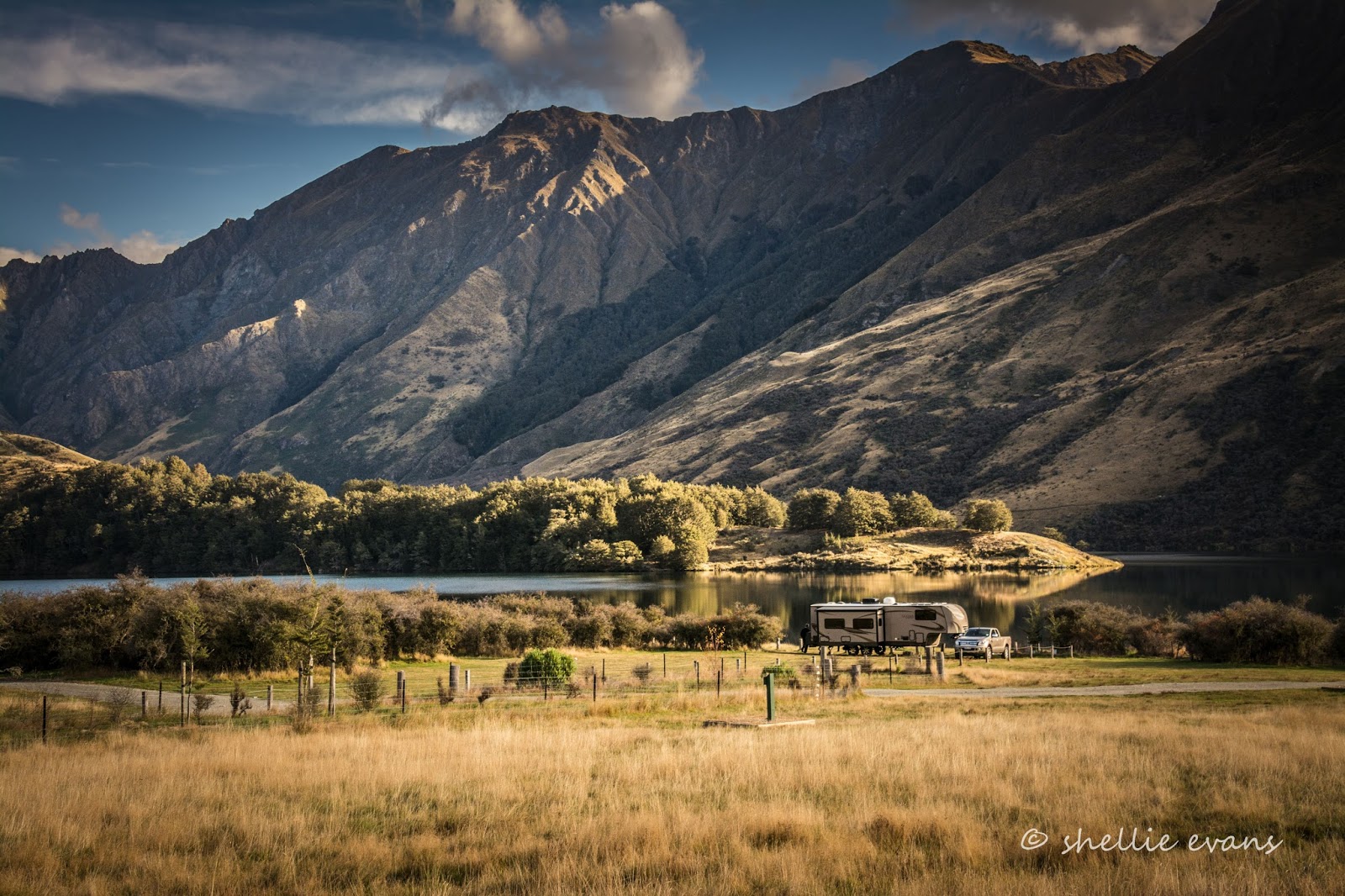 Two Go Tiki Touring: Moke Lake Walk