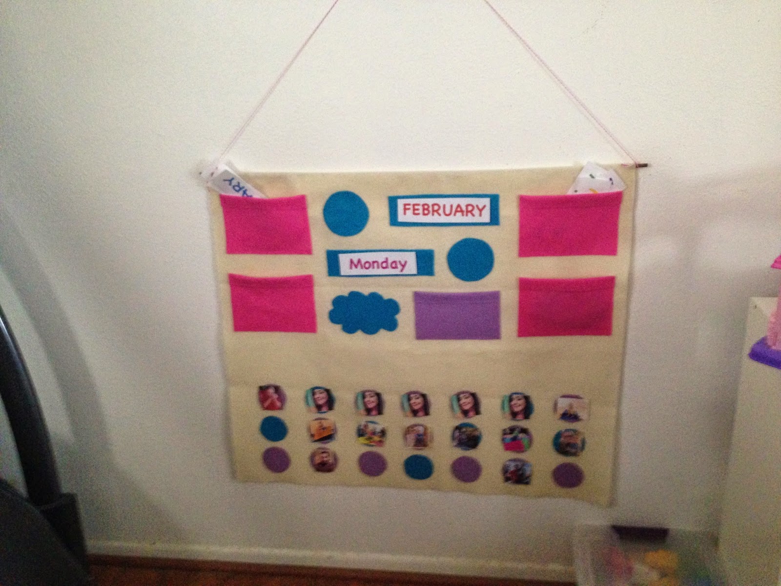 A Little Blueberry: DIY Toddler Felt Calendar
