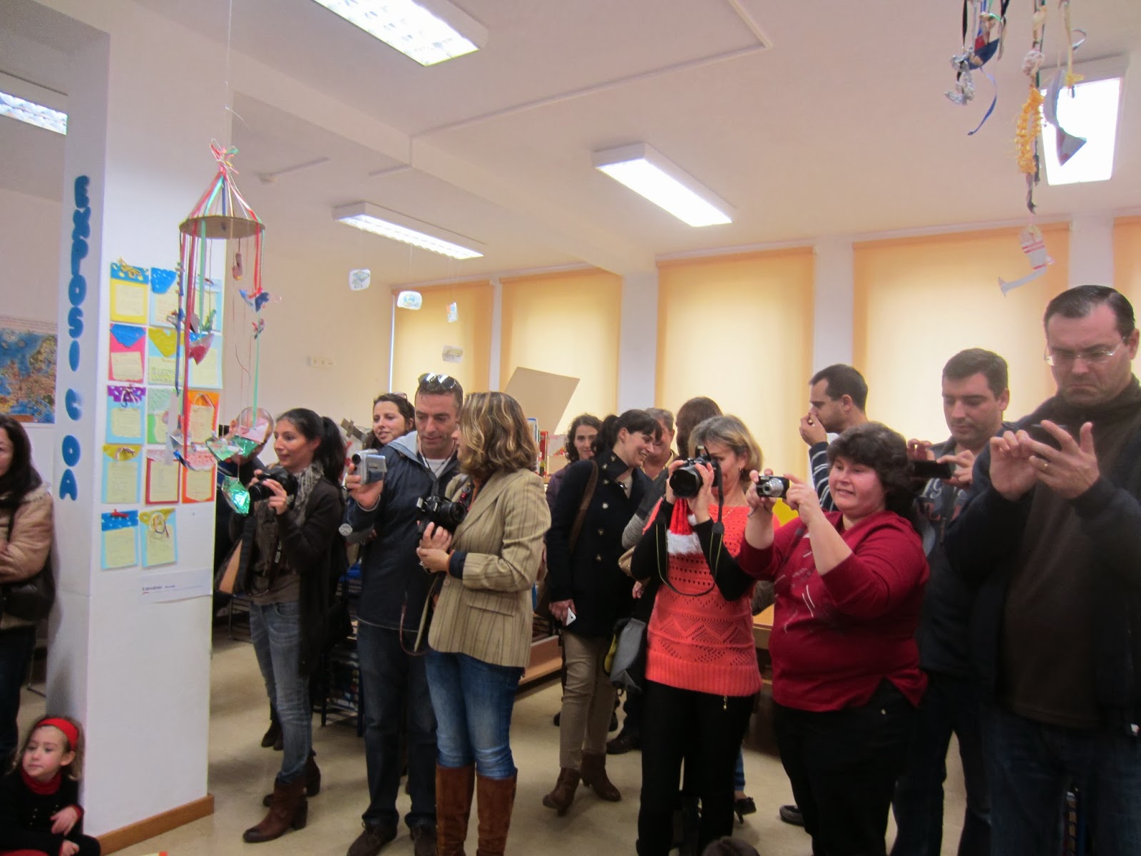 A VaLer! - Biblioteca Escolar da EB1 Vale Carro - Albufeira: Quadros de ...